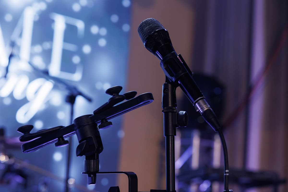 De subir una canción a la fama del karaoke: ¡domina el flujo de trabajo ...